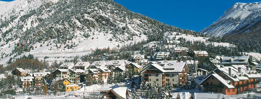 Claviere - village